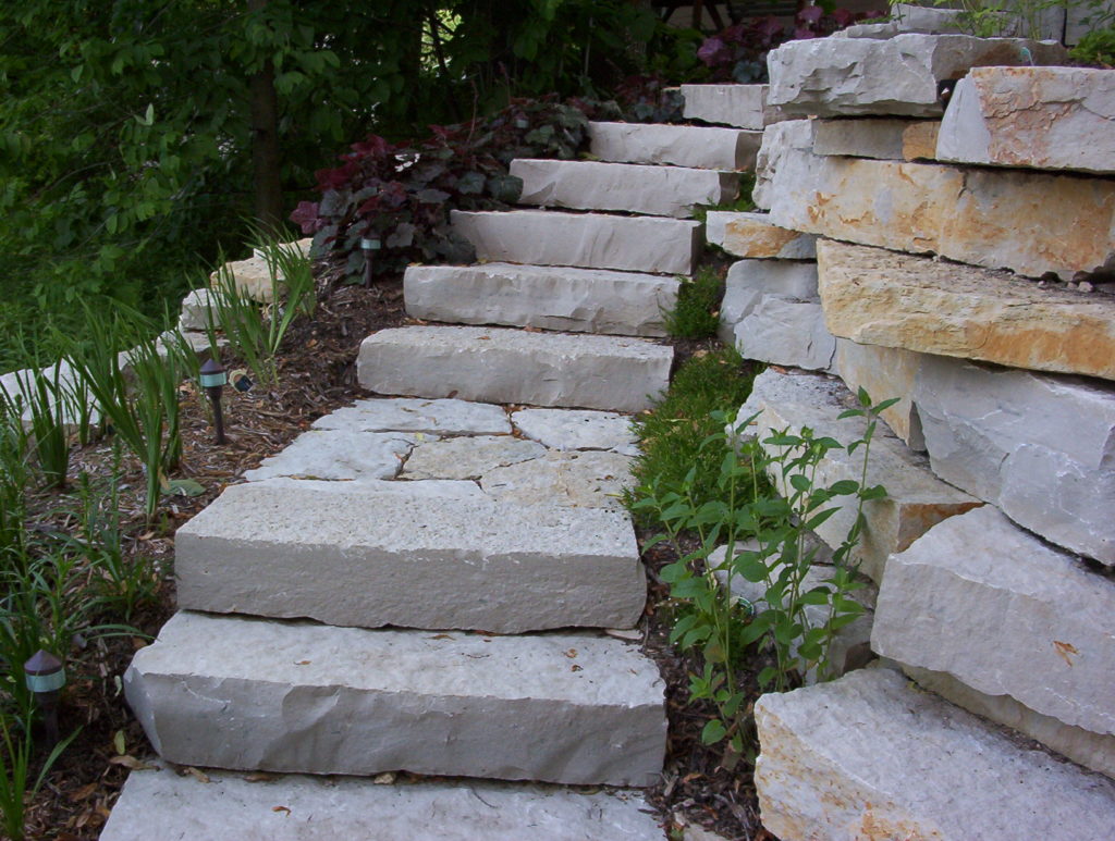 Lannon Snapped Steps - Monacelli Stone Company