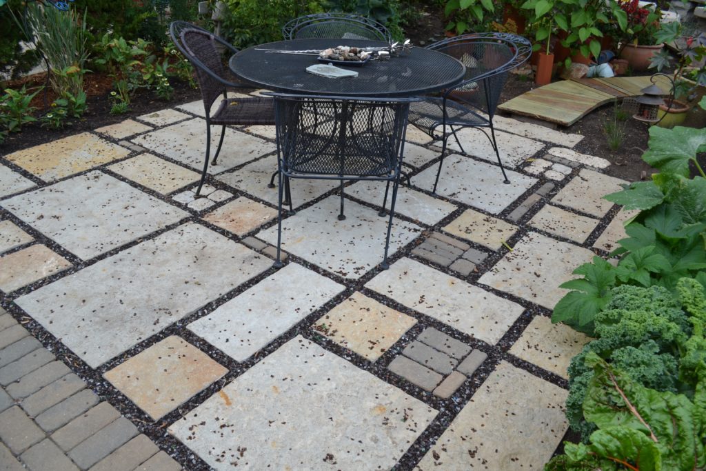 Lannon Pattern - Flagstone - Monacelli Stone Company