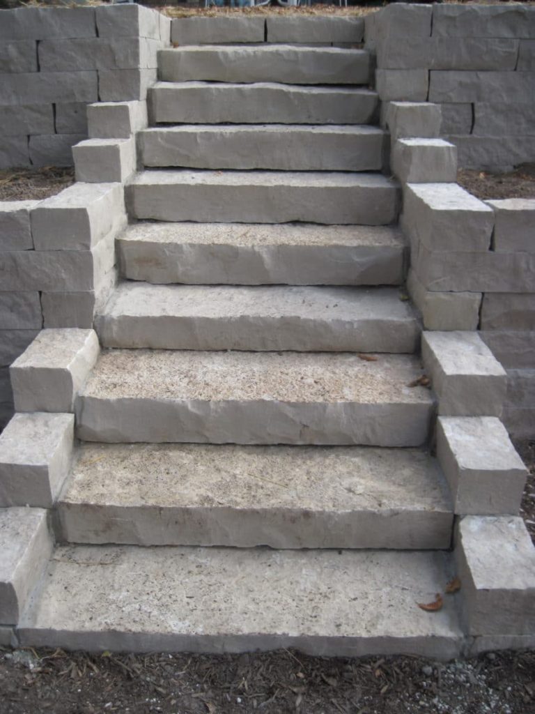 Lannon Snapped Steps - Monacelli Stone Company